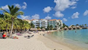 Curacao : Sejarah, dan Fakta Menarik Tentang Pulau Eksotis di Karibia ...